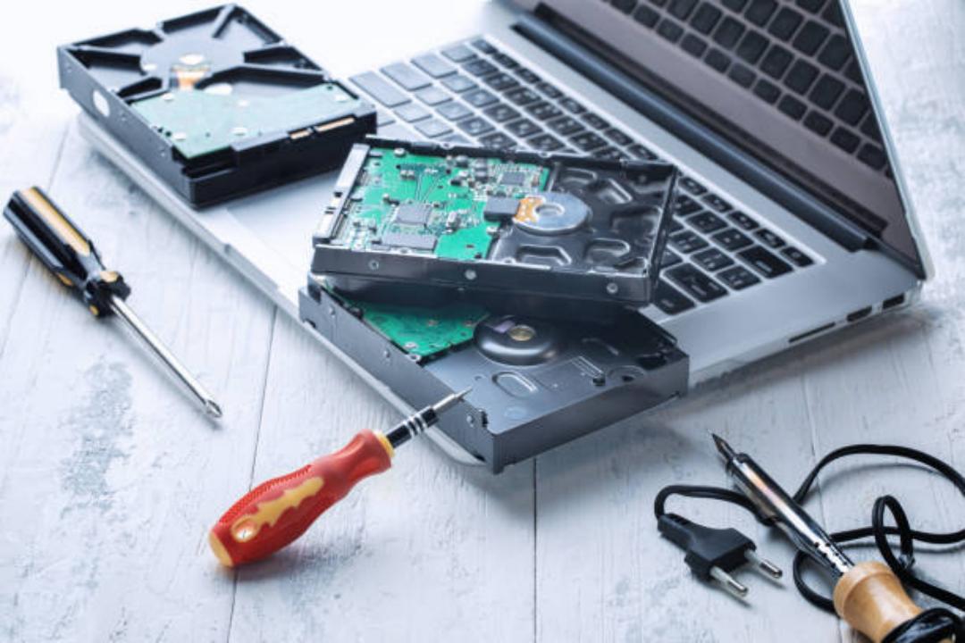 Hard Drive Failure Signs and Solutions
