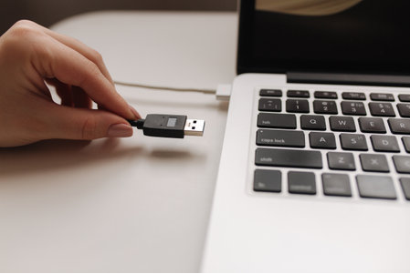 How to Format USB to FAT32 [2026]